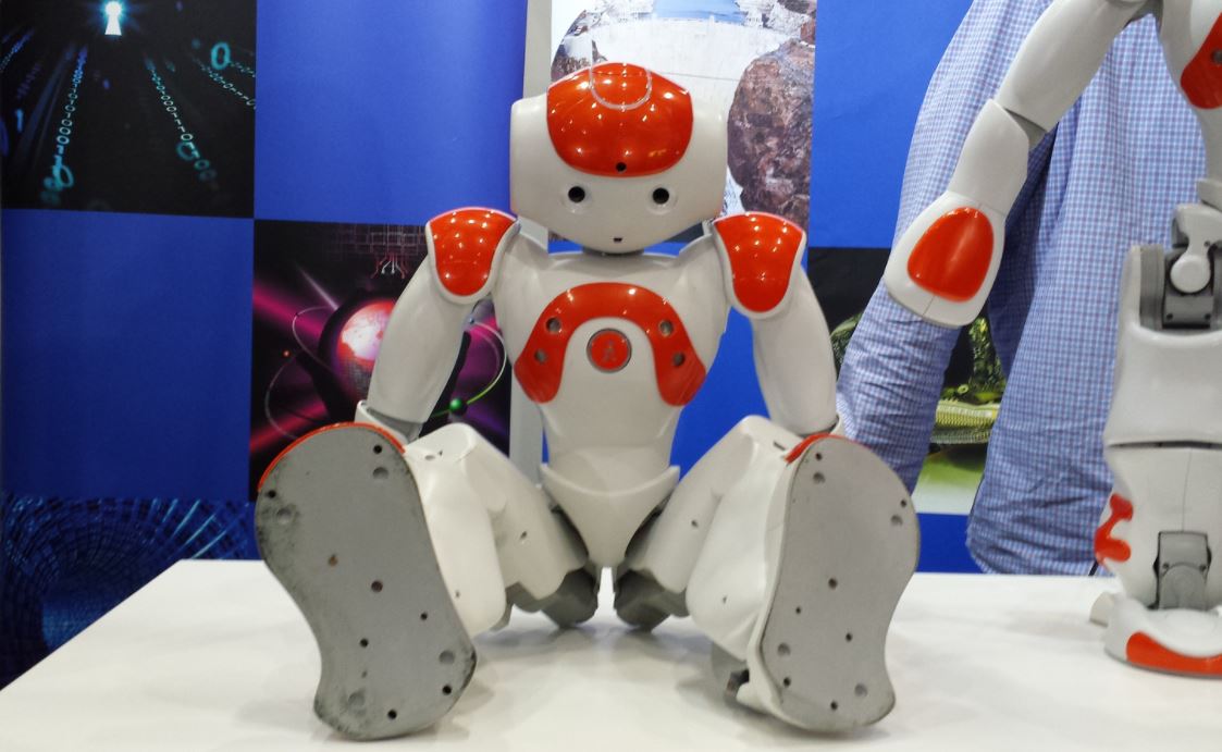 Robot sitting small - Science and Engineering