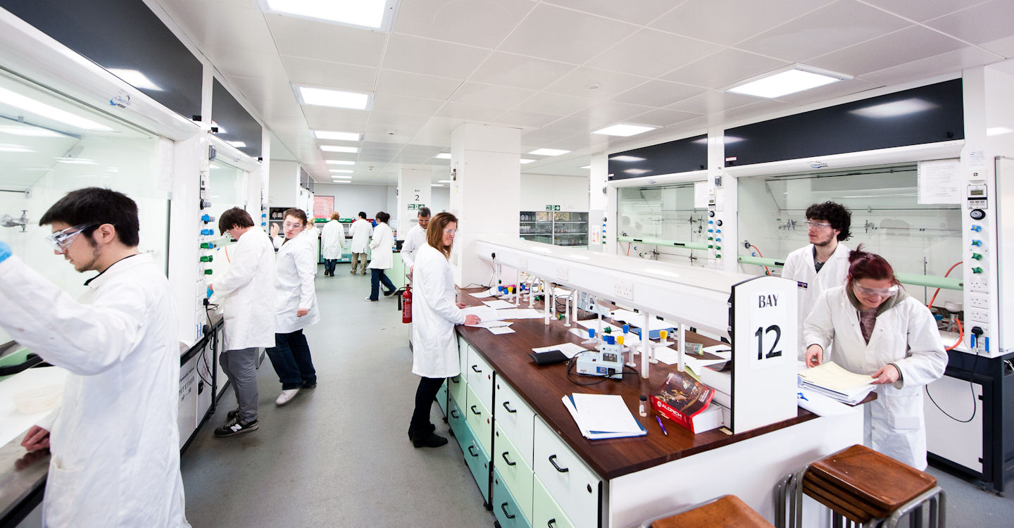 A Second Year Chemist’s Guide To Labs - Department of Chemistry Blog